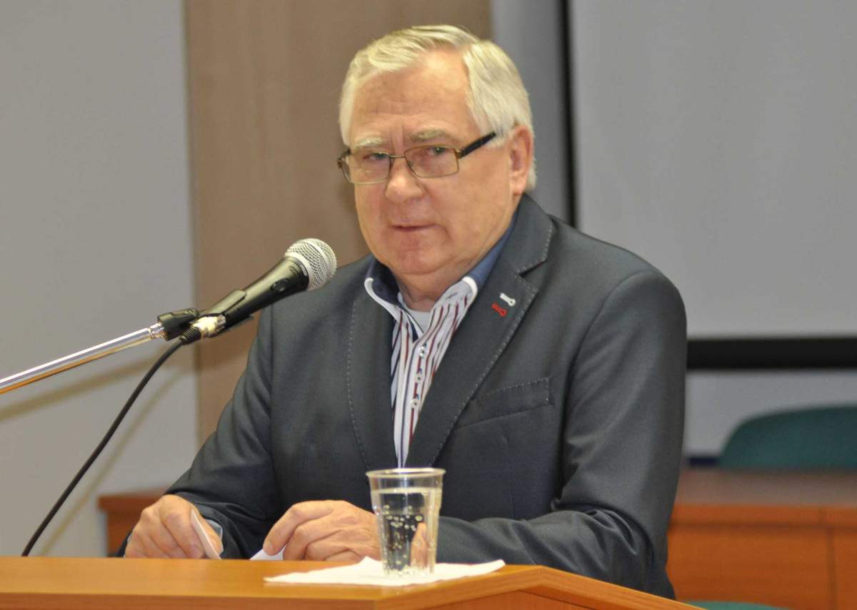 Albert Sándor veheti át a legmagasabb Nyitra megyei kitüntetést ...